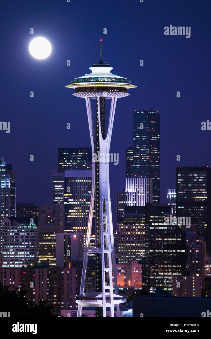 Full moon rising over Seattle WA skyline near summer solstice Stock ...