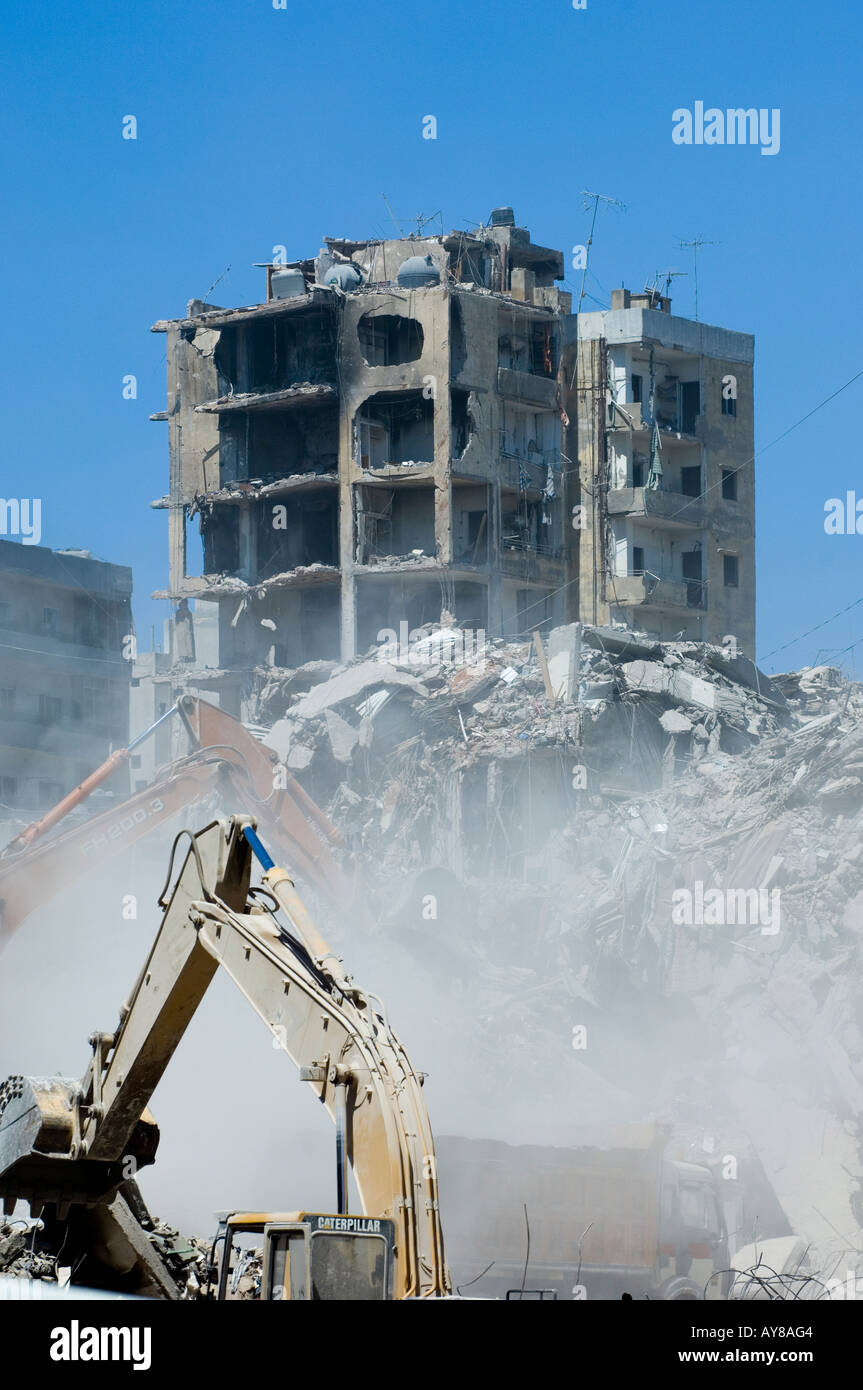 Destroyed buildings in Beirut Lebanon Stock Photo - Alamy