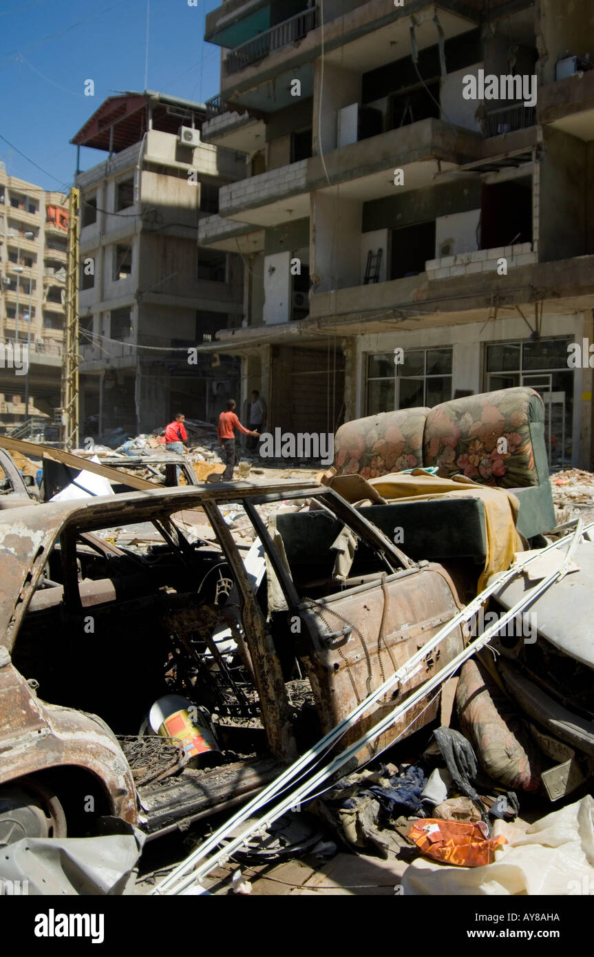 Destruction beirut 2006 hi-res stock photography and images - Alamy