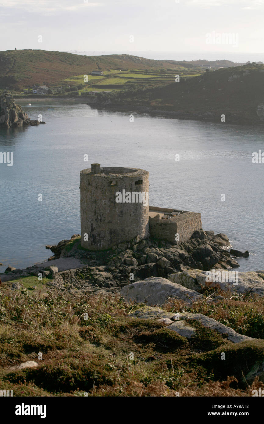Bryher tresco cromwells castle hi-res stock photography and images - Alamy
