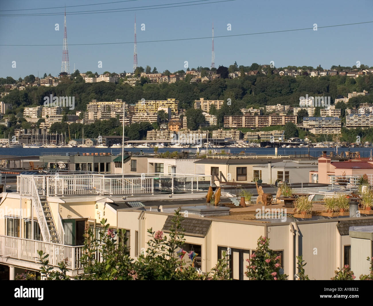 Houseboat community on east side of Lake Union with Queen Anne Hill in ...