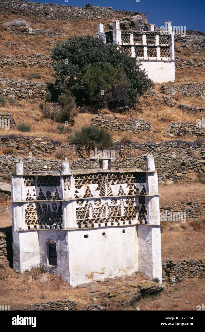 Pigeon house tinos hi-res stock photography and images - Alamy