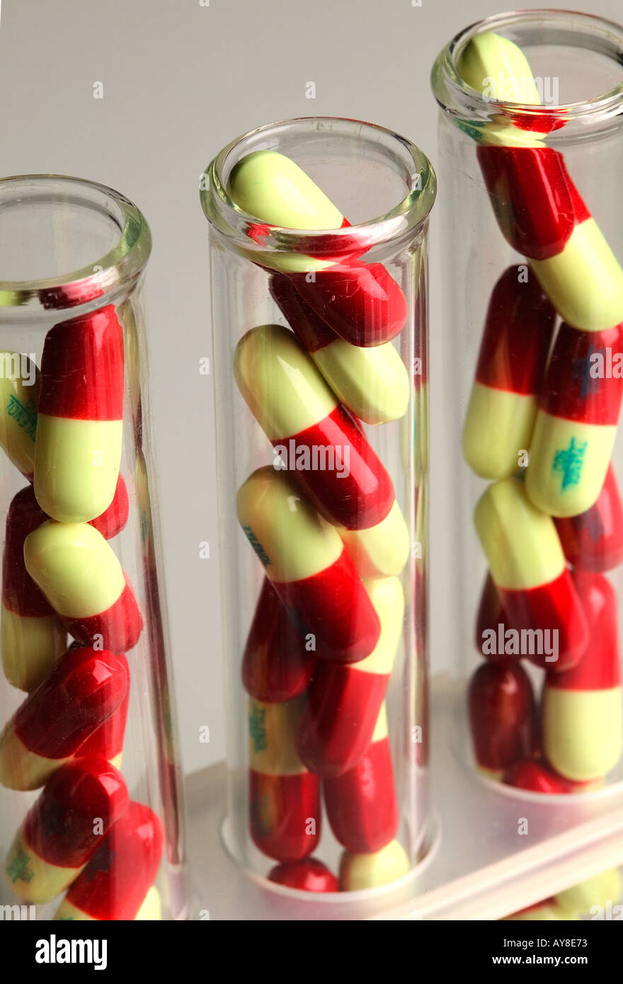 Quality test laboratories hi-res stock photography and images - Alamy