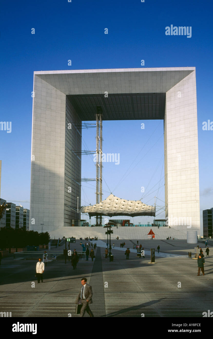 Le grande arch hi-res stock photography and images - Alamy