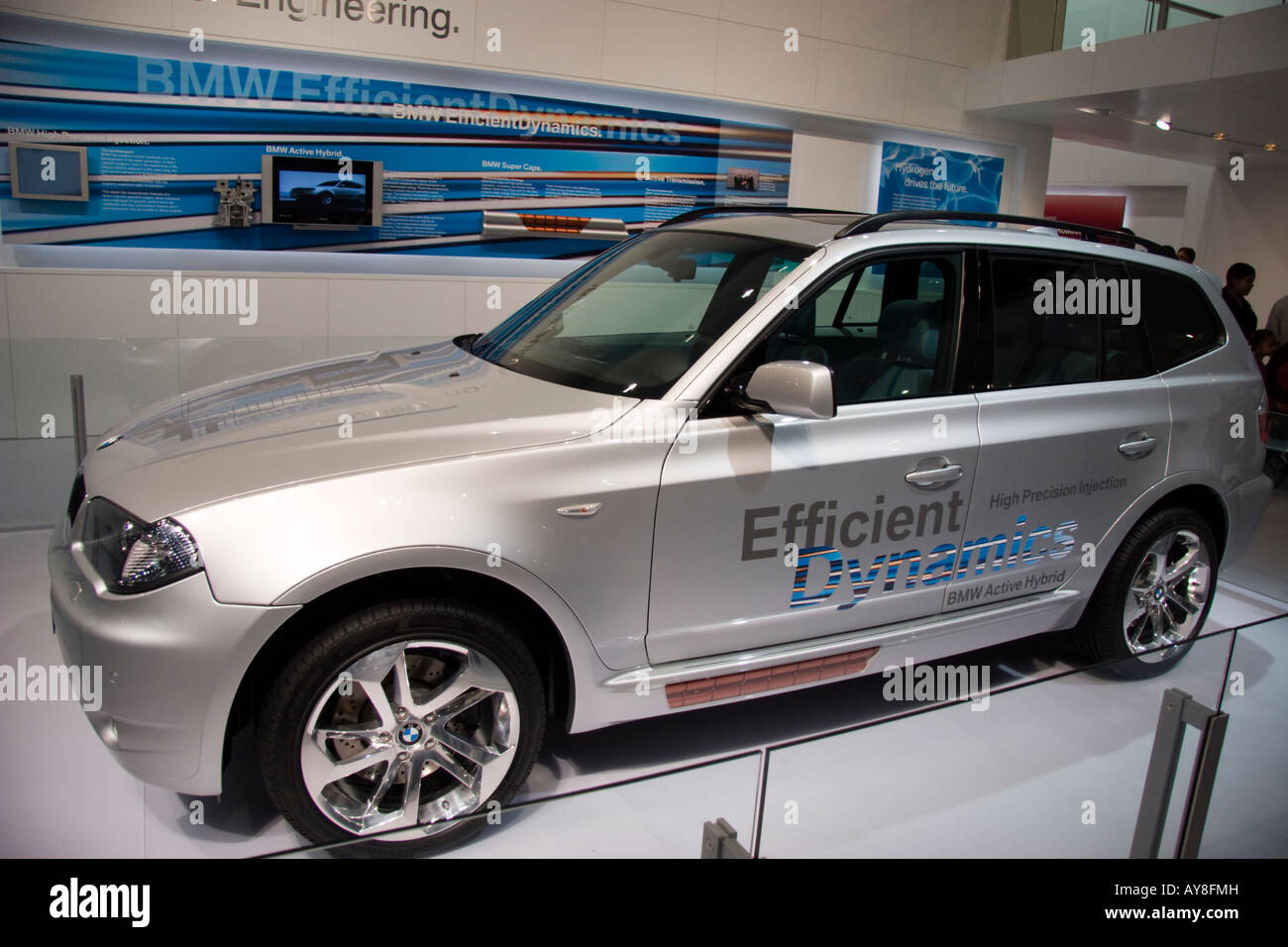 Detroit auto show hi-res stock photography and images - Alamy