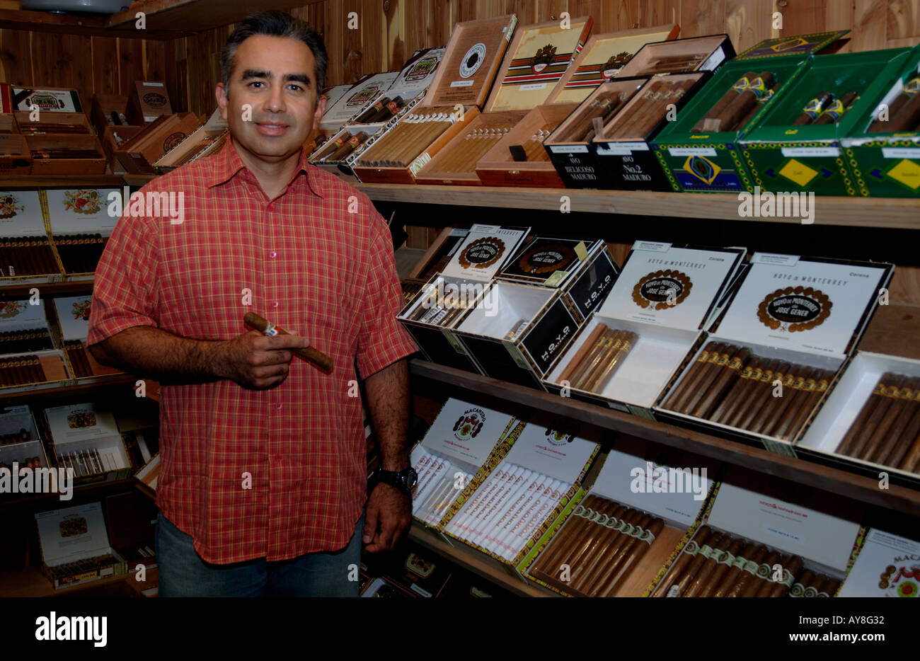 Latin business owner united states hi-res stock photography and images ...