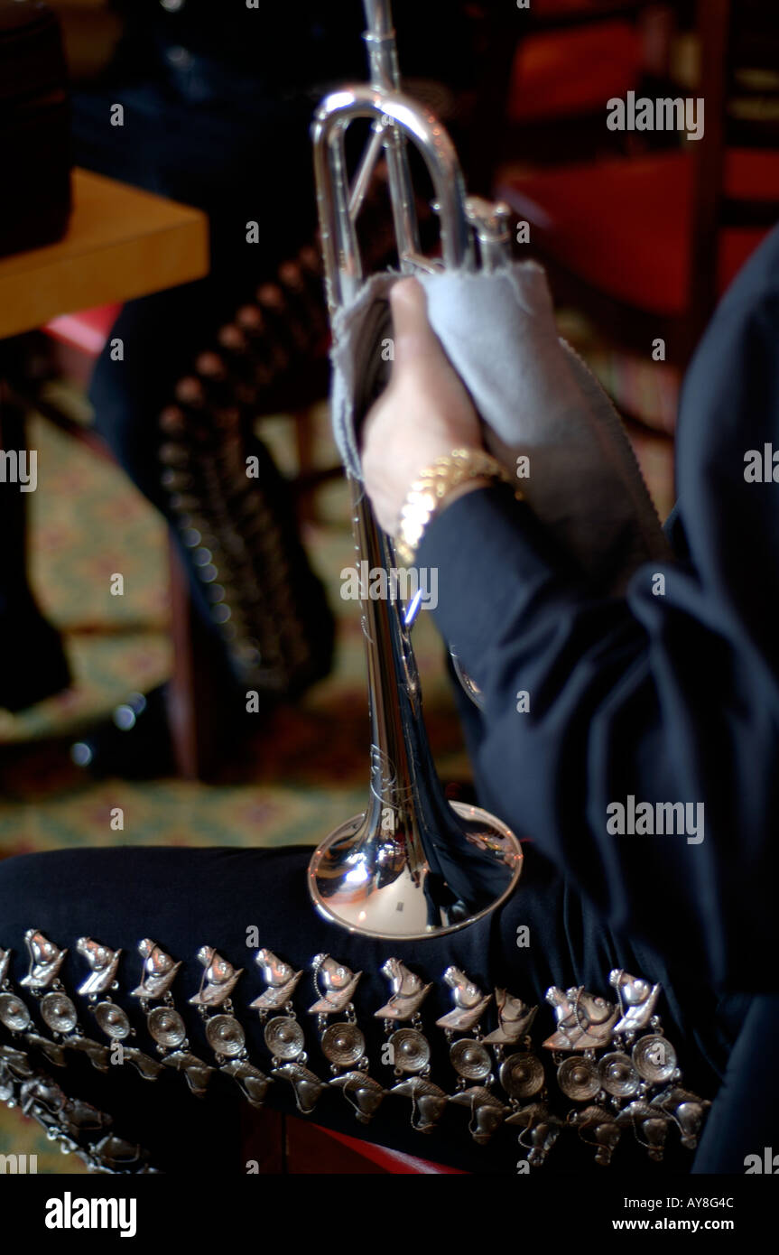 Musician playing trumpet at Mexican mariachi band Stock Photo - Alamy