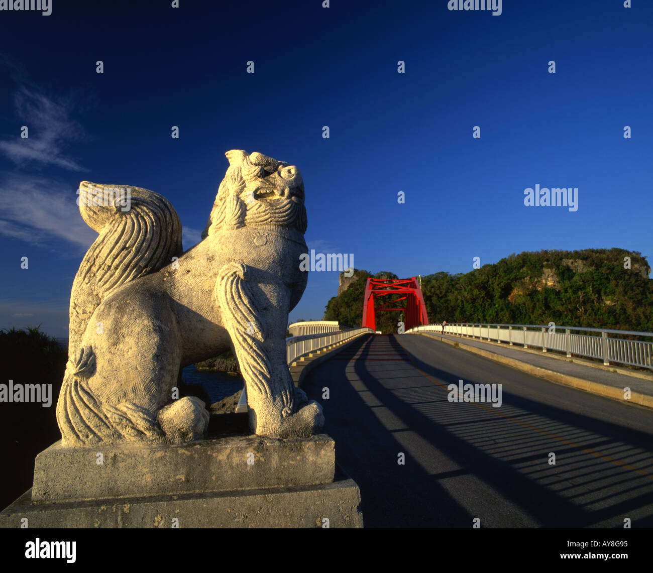 Shisa stands at the entrance to the Ikei Island Bridge, Okinawa Stock ...