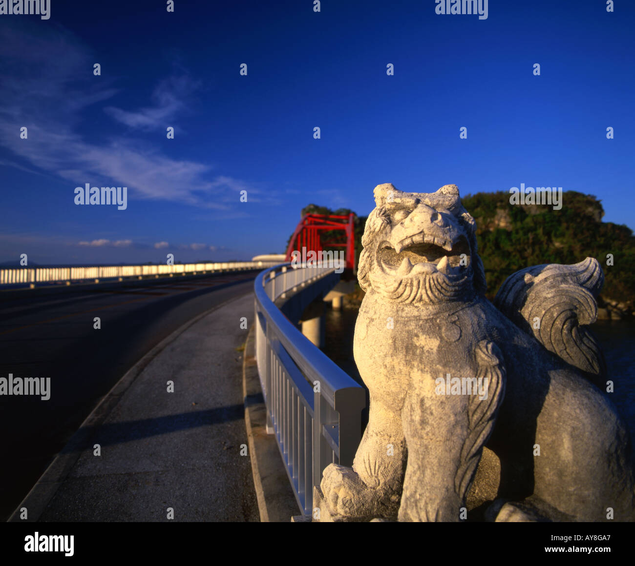 Shisa stands at the entrance to the Ikei Island Bridge, Okinawa Stock ...