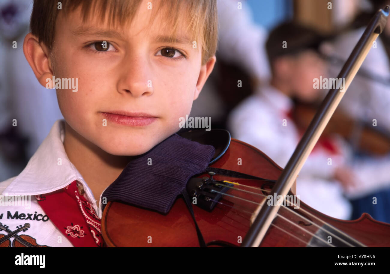 Child musician mexico hi-res stock photography and images - Alamy