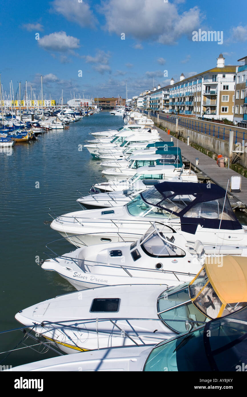 Mooring in brighton hi-res stock photography and images - Alamy