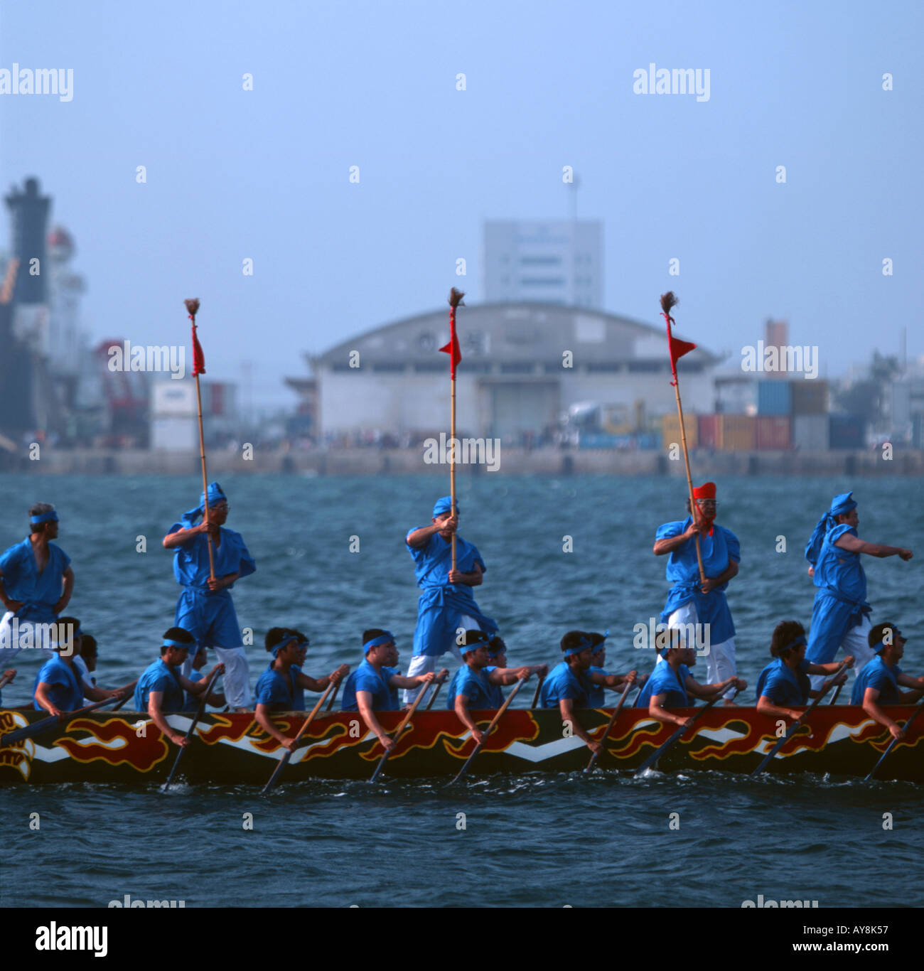 Naha dragon boat race hi-res stock photography and images - Alamy