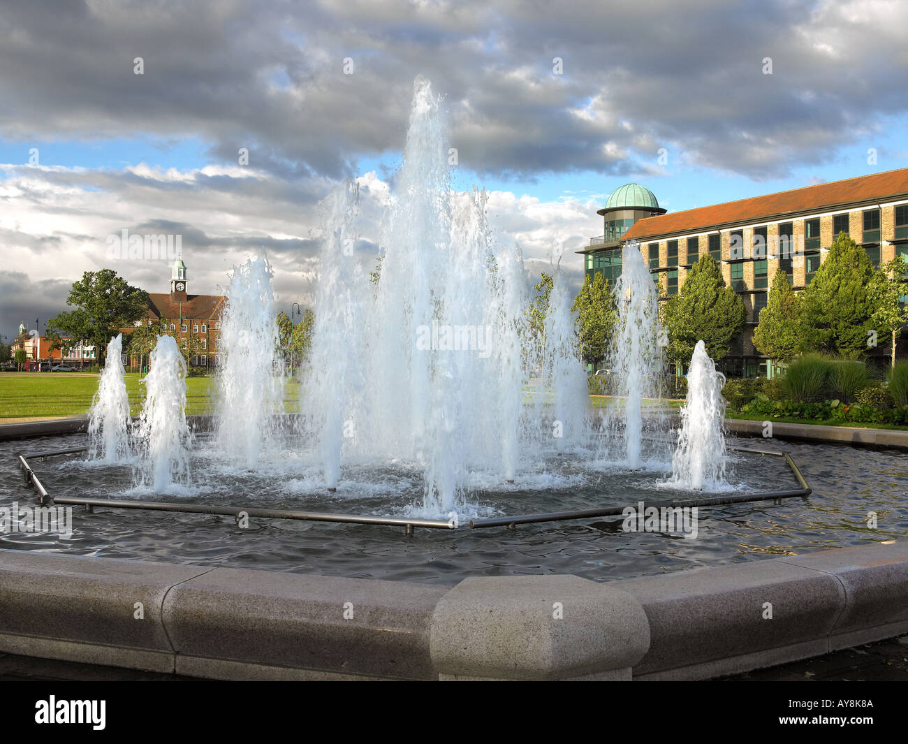Broadway Gardens, Letchworth Garden City, fountain Stock Photo - Alamy