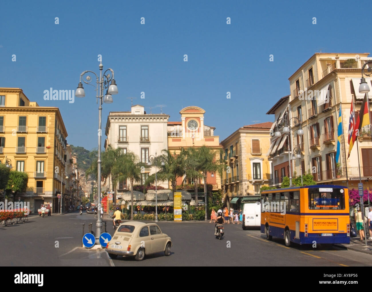 Piazza torquato tasso hi-res stock photography and images - Alamy