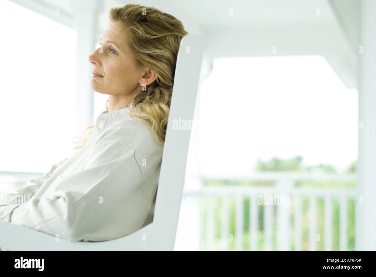 Sideview profile blonde blond hi-res stock photography and images - Alamy