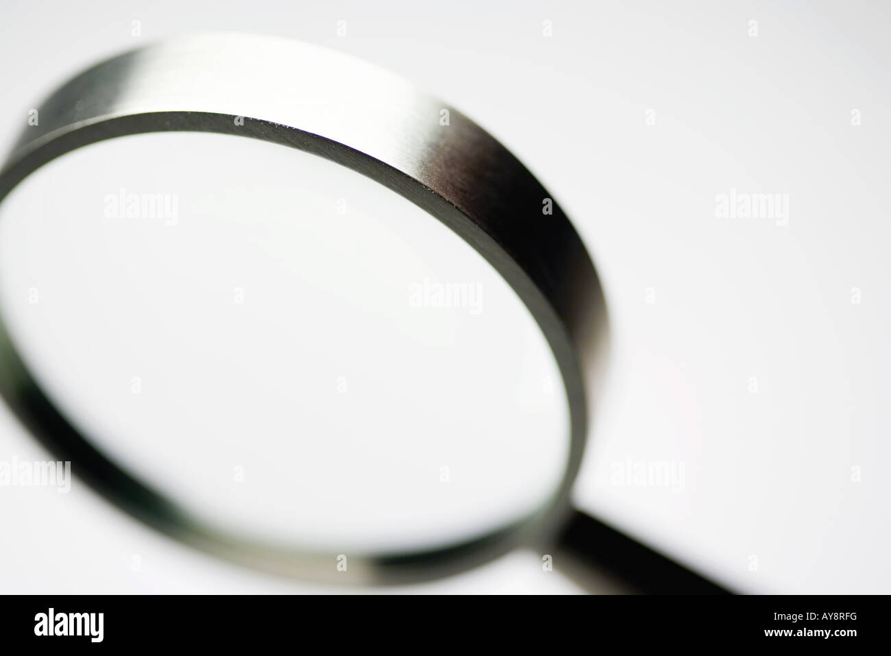 Investigations and magnifying glass hi-res stock photography and images ...