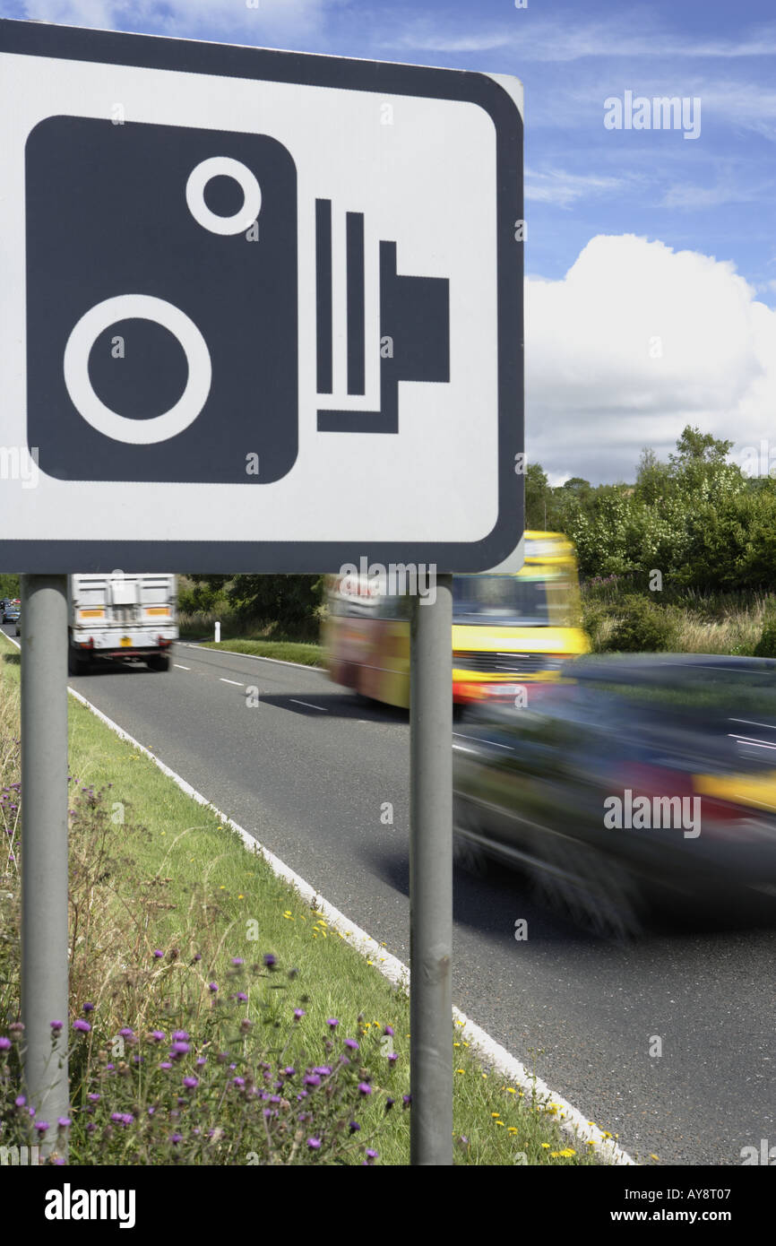 Speed camera sign Stock Photo - Alamy