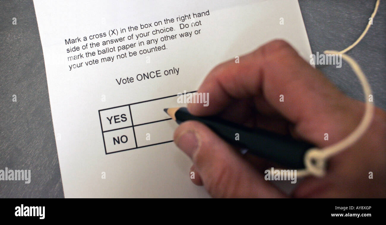 Referendum ballot hi-res stock photography and images - Alamy