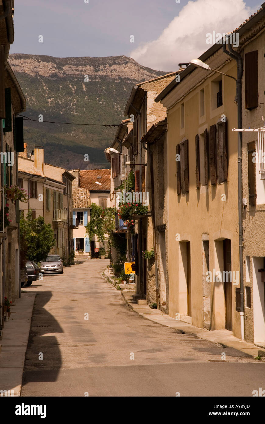 La motte chalançon hi-res stock photography and images - Alamy