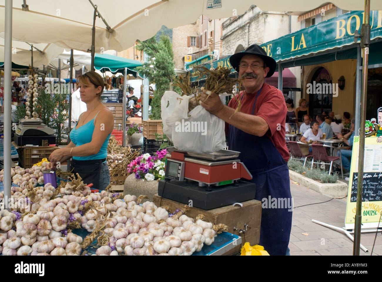 French man garlic hi-res stock photography and images - Alamy