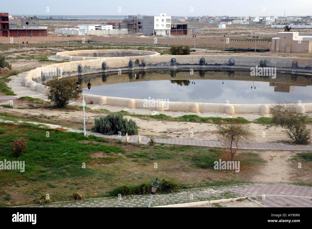 Kairouan water basin hi-res stock photography and images - Alamy