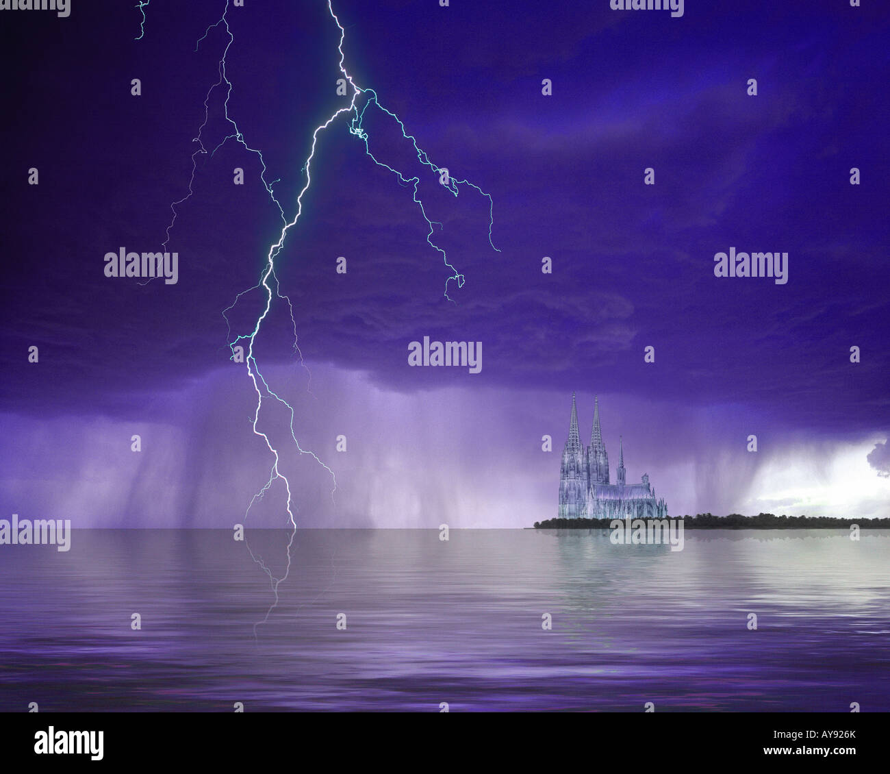 Fantasy world ocean hi-res stock photography and images - Alamy