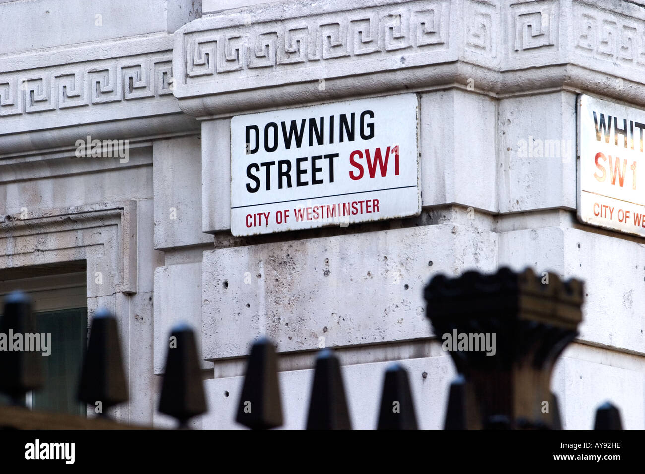 London w1 road sign hi-res stock photography and images - Alamy