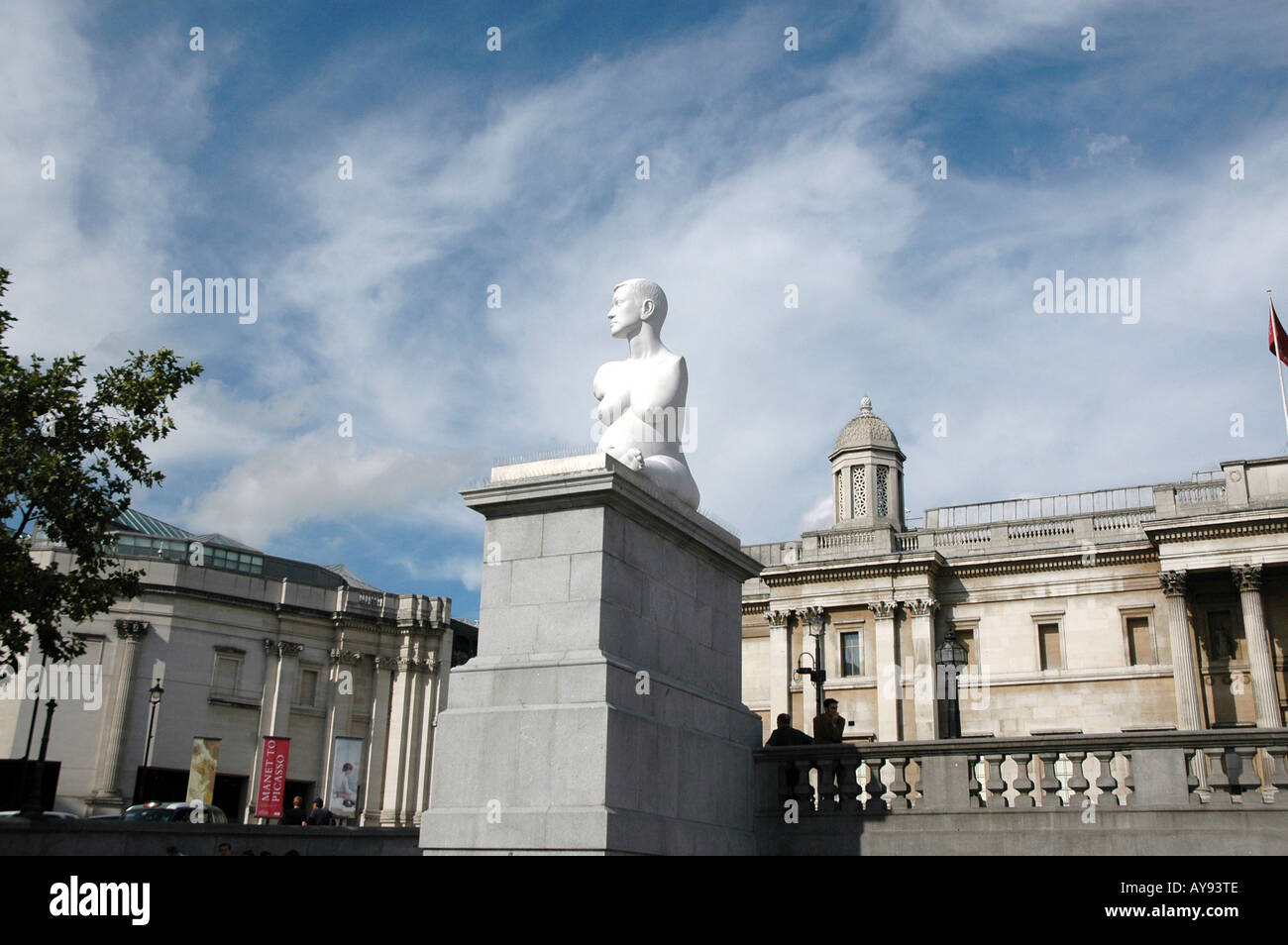 Alison lapper sculpture in trafalgar hi-res stock photography and ...