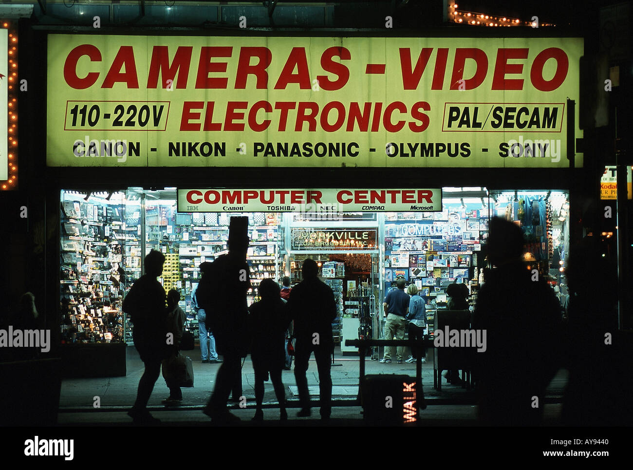 1998 electronics hi-res stock photography and images - Alamy