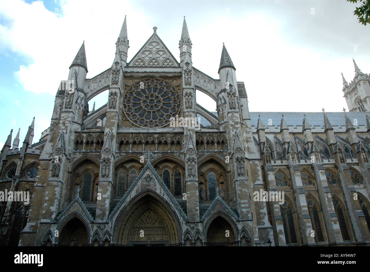The North entrance of Westminster Abbey in London, UK Stock Photo - Alamy