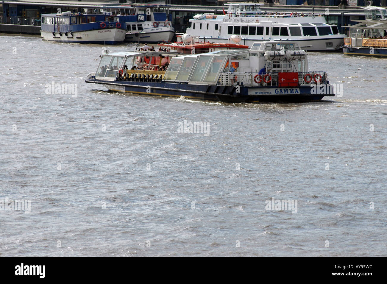 Thames river in London, seen from Golden Jubilee footbridge Stock Photo ...