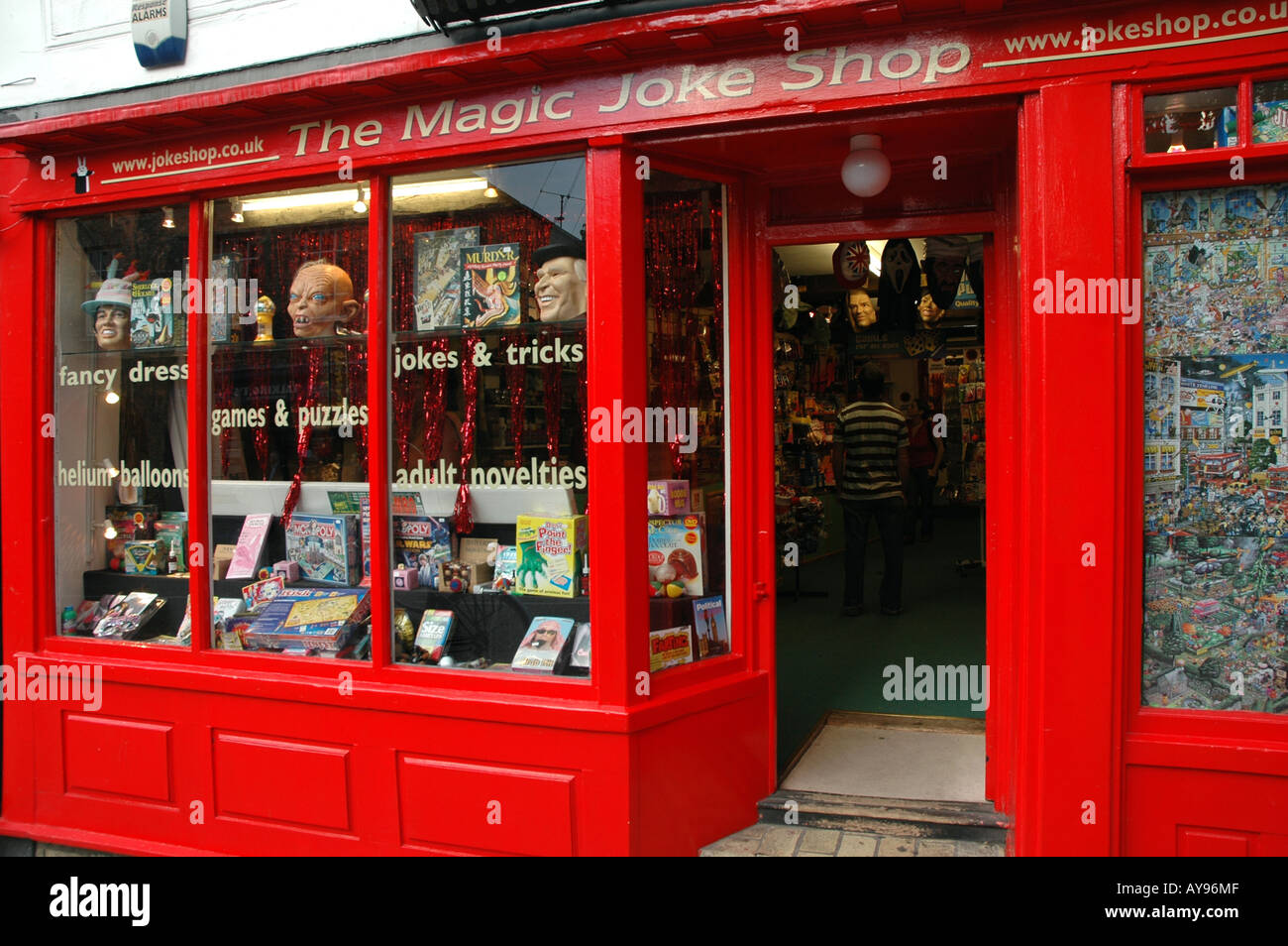 The magic joke shop hi-res stock photography and images - Alamy