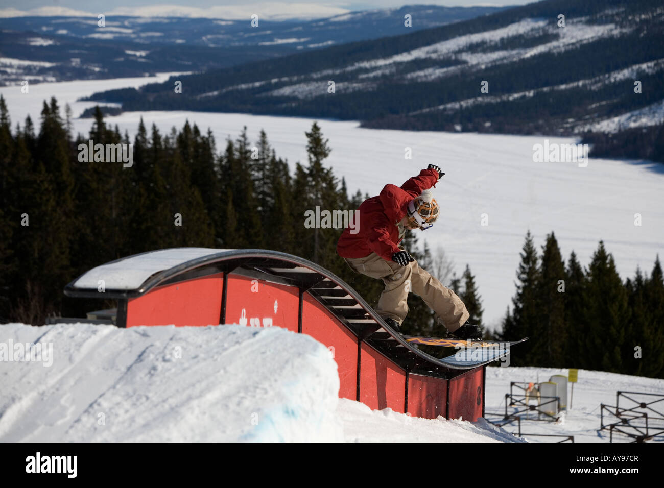 SNOWBOARDER ON RAIL BOX Stock Photo - Alamy