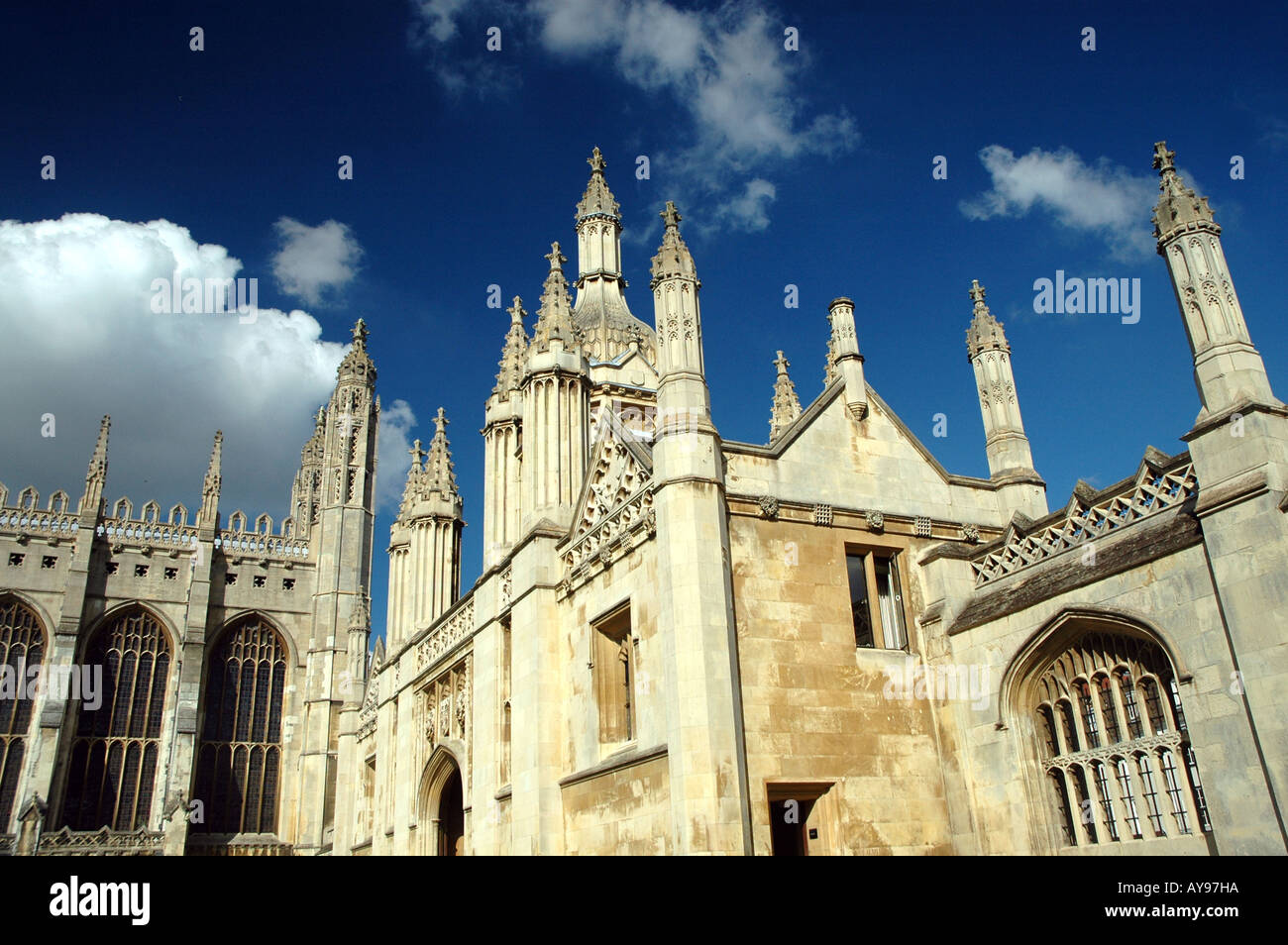 Uk wall school gate hi-res stock photography and images - Alamy