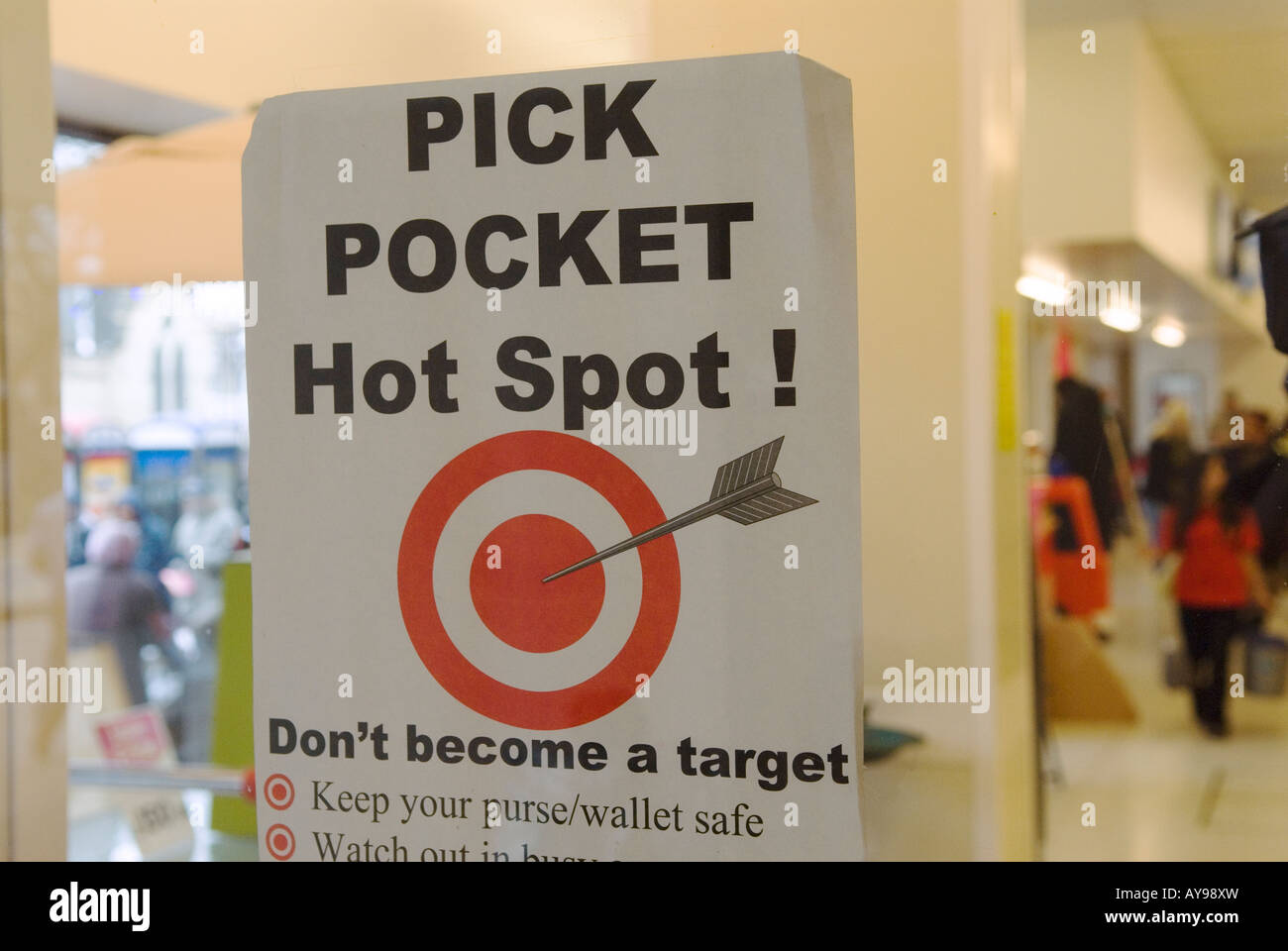 Pick pocket europe hi-res stock photography and images - Alamy