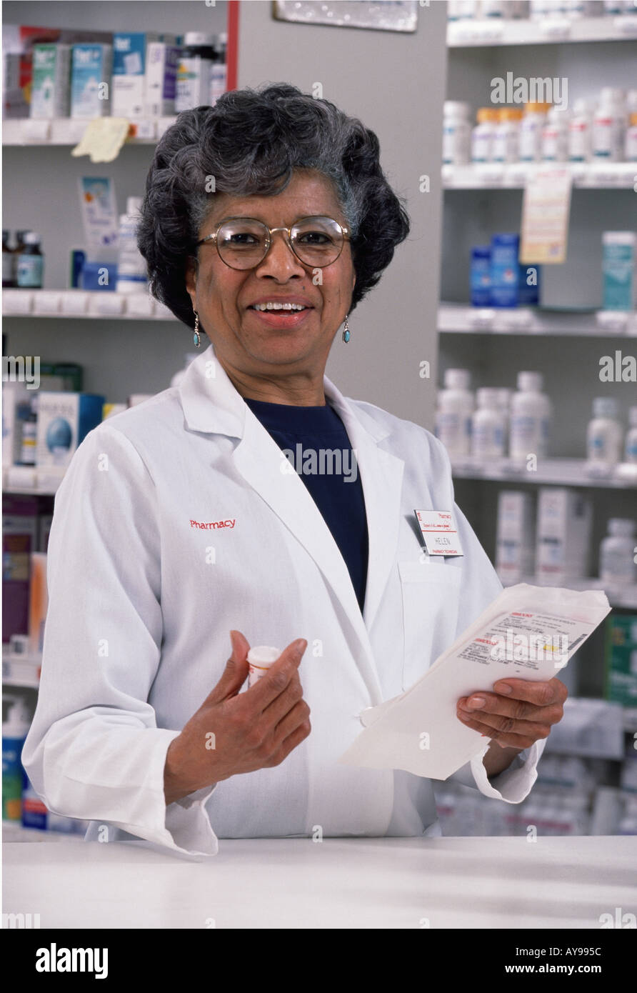 Minority female customer hi-res stock photography and images - Alamy
