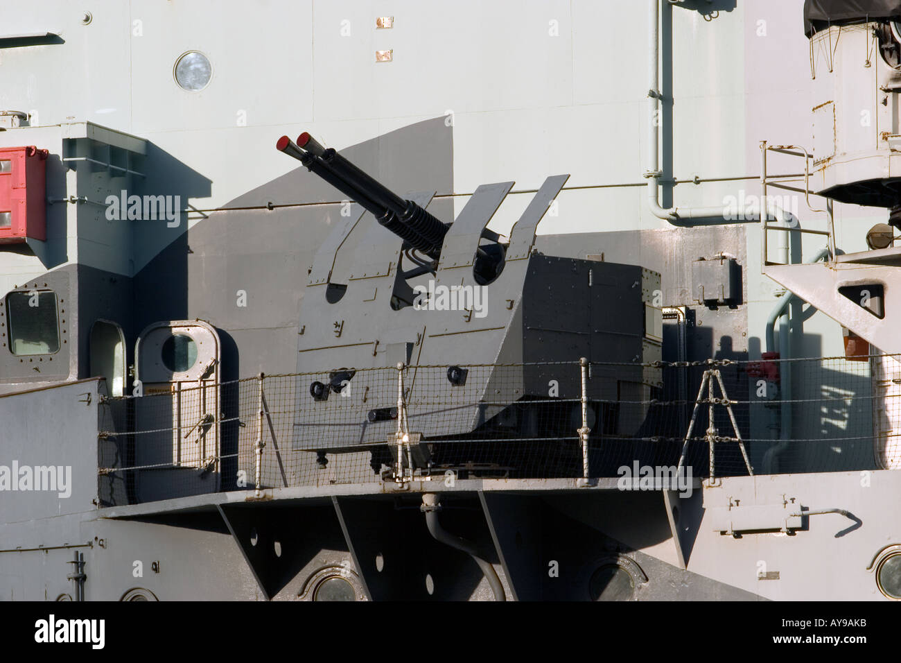 World war ii navy gun turret hi-res stock photography and images - Alamy