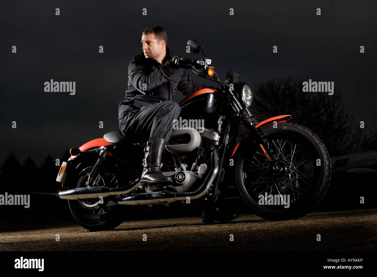 MAN ON HARLEY DAVIDSON Stock Photo - Alamy