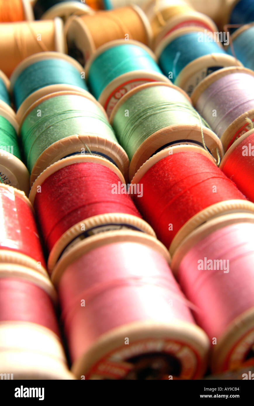 multi coloured cotton reels Stock Photo - Alamy