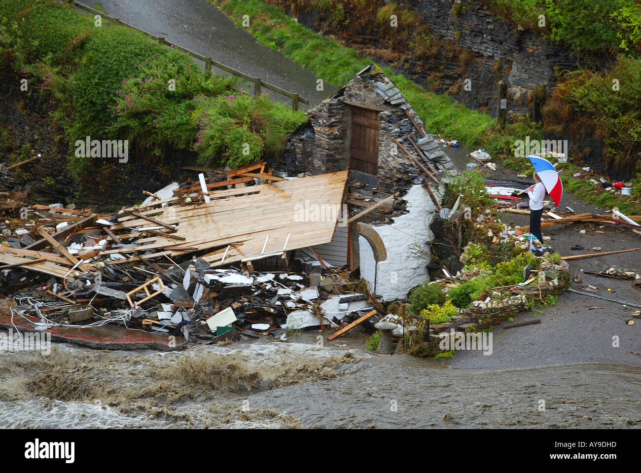 Boscastle 2004 flood hi-res stock photography and images - Alamy
