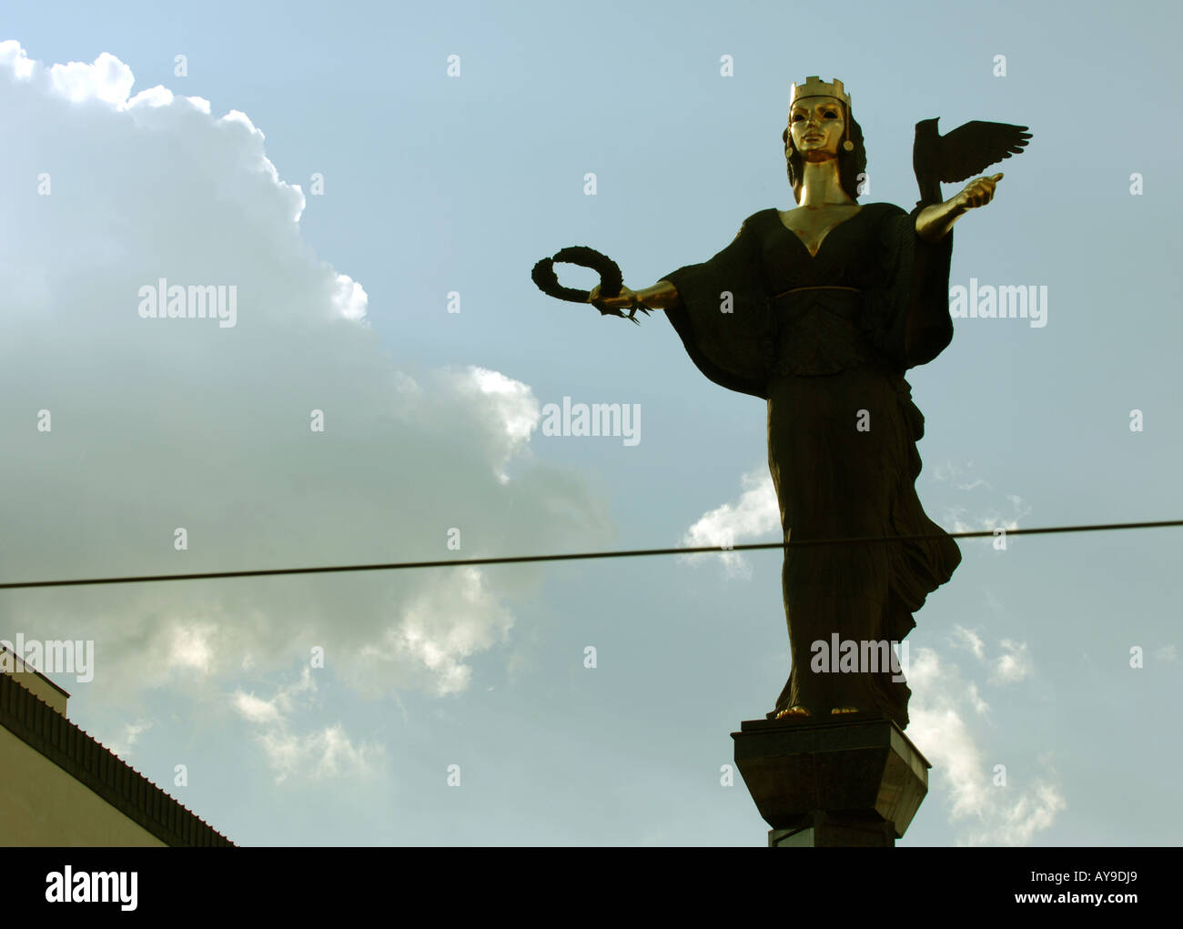 Sofia, Independence Square, statue Stock Photo - Alamy