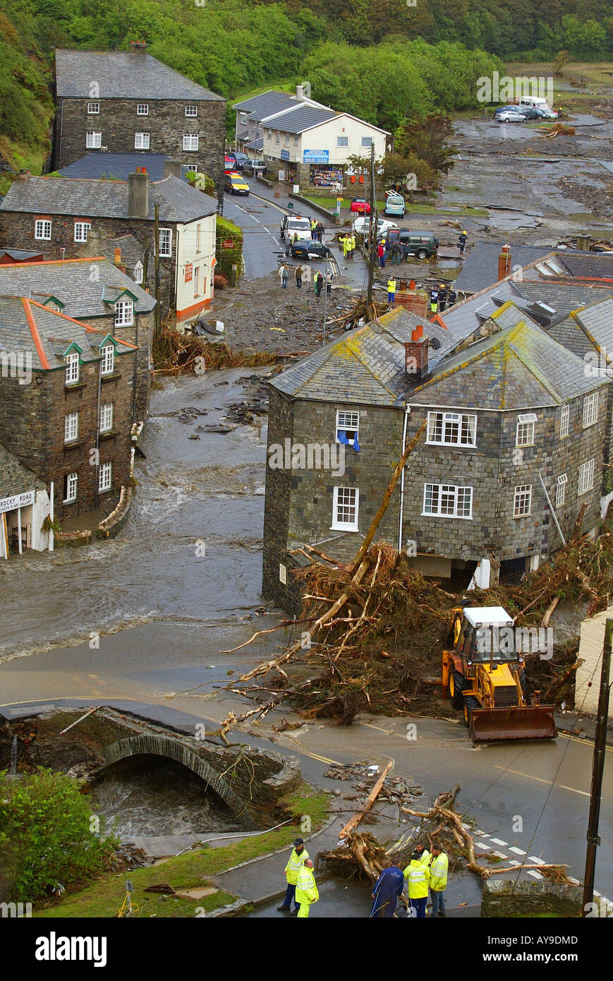 Boscastle Flood 2004 Stock Photos & Boscastle Flood 2004 Stock Images ...