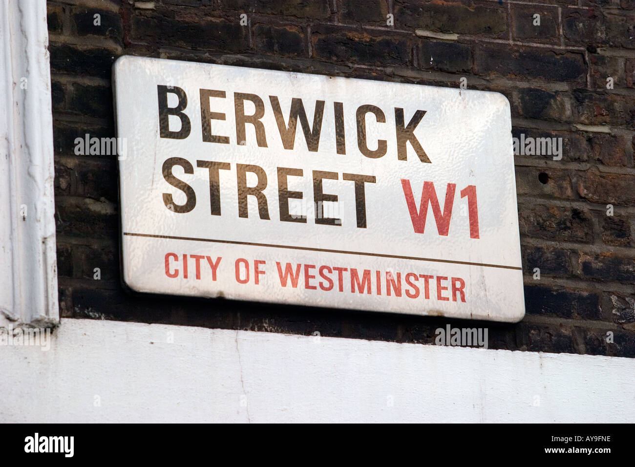Berwick street sign hi-res stock photography and images - Alamy