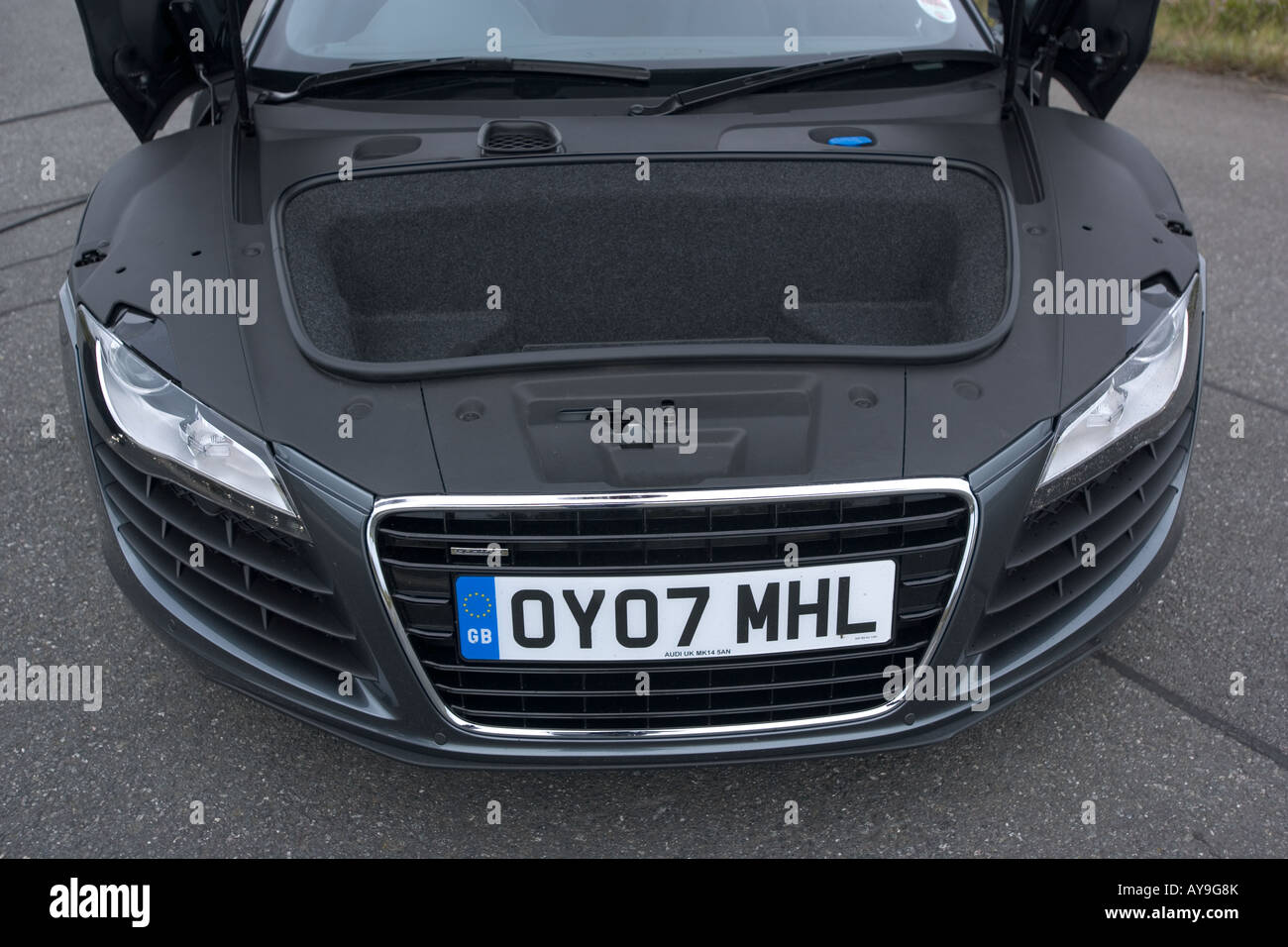 AUDI R8 SILVER 2008 Stock Photo - Alamy