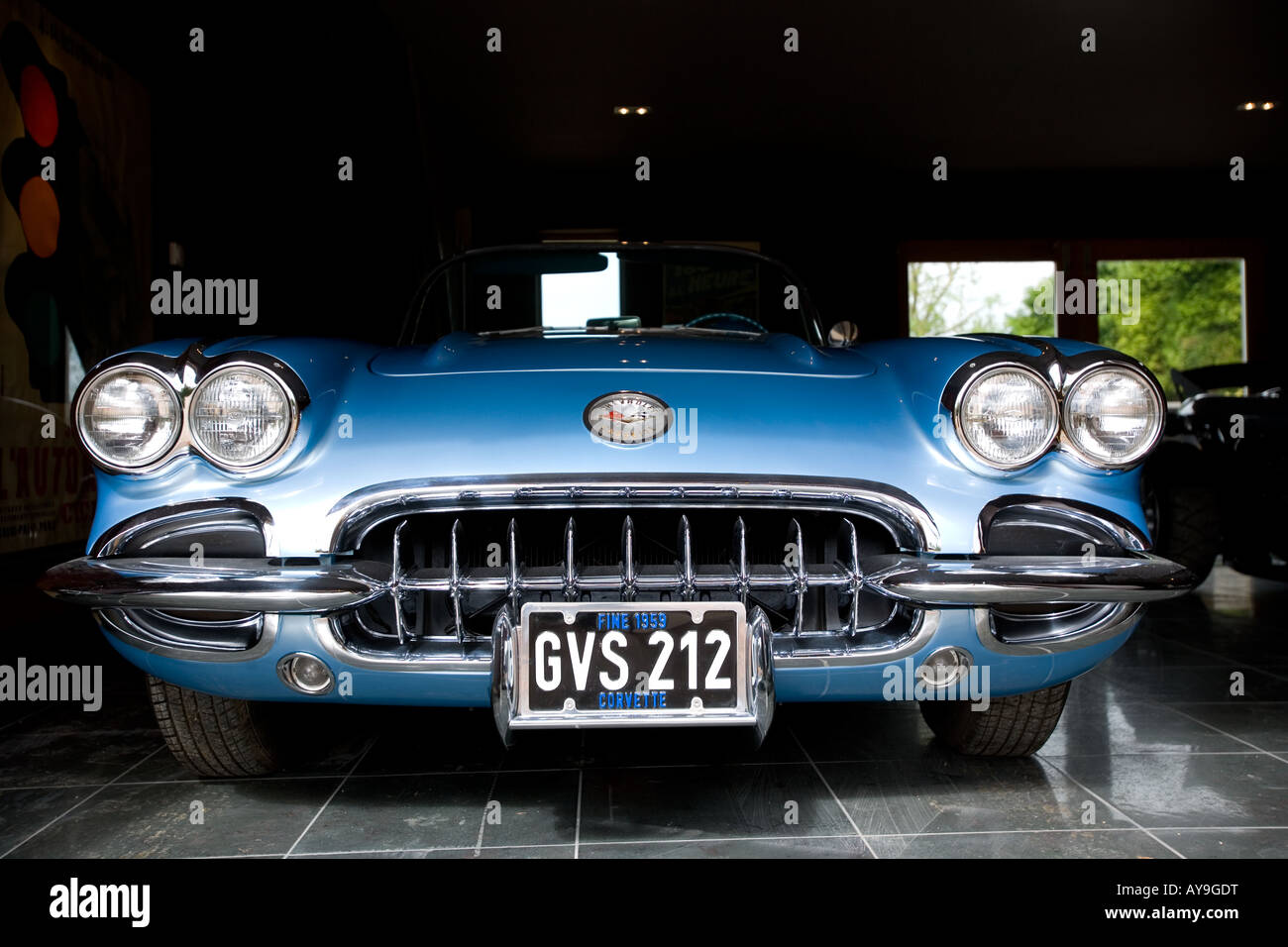 Blue chevrolet corvette hi-res stock photography and images - Alamy