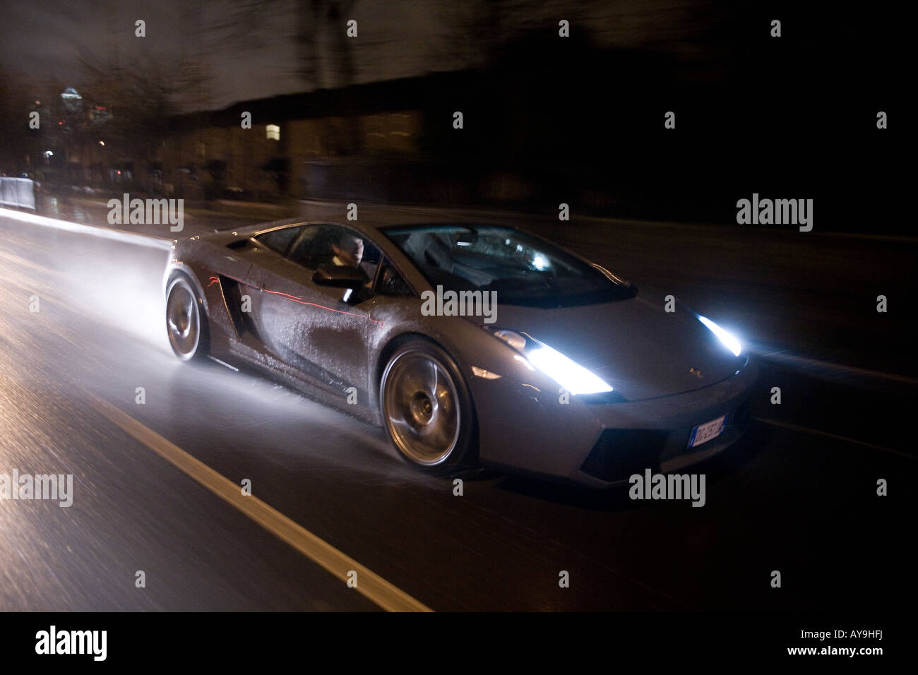Silver lamborghini car hi-res stock photography and images - Alamy