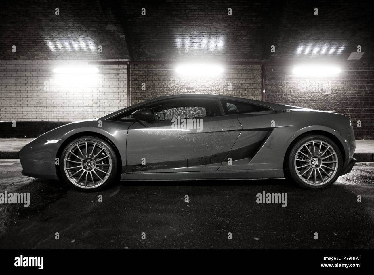 Silver lamborghini car hi-res stock photography and images - Alamy