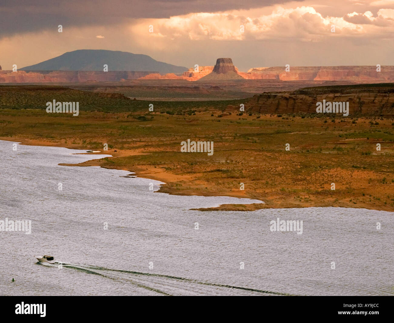 Tower Butte Lake Powell in Glen Canyon National Recreation Area Stock ...