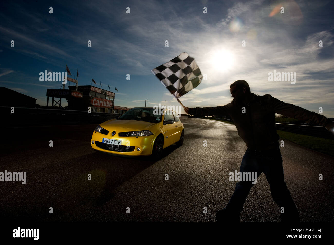 RENAULT MEGANE R26 IN YELLOW AT THRUXTON RACE TRACK Stock Photo - Alamy