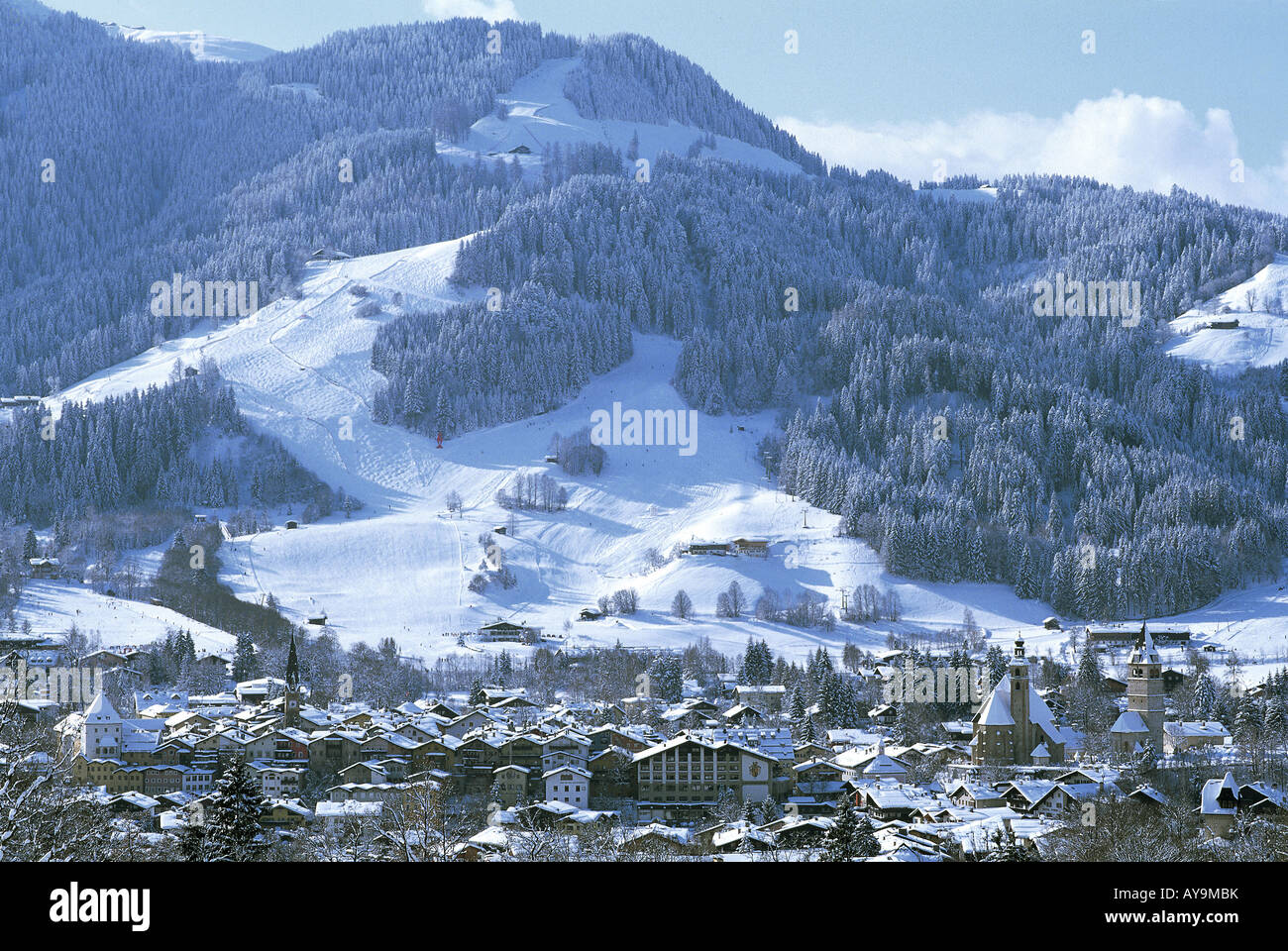RUNS AND RESORT WITH LIFTS, KITZBUEHEL, AUSTRIA Stock Photo - Alamy